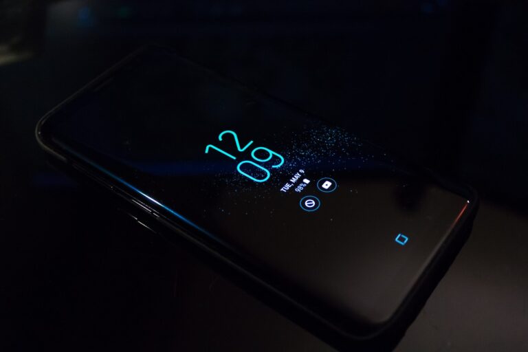 Ver el estado y la capacidad de la batería en Android y iPhone